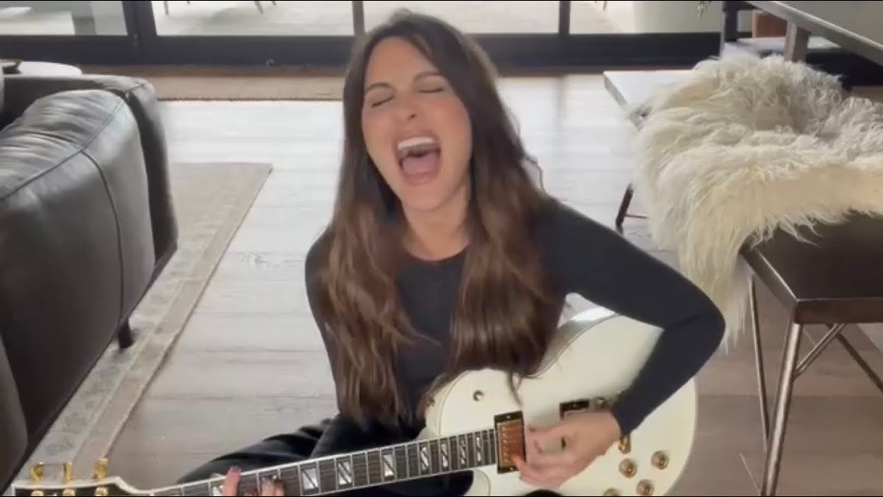 Zayra Álvarez - Por Siempre (Solo Jam Session) - YouTube