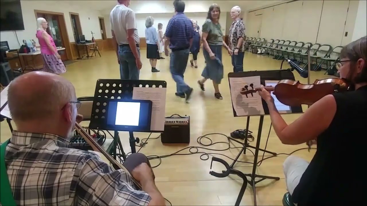 Red-Tailed Hawk English Country Dance - YouTube