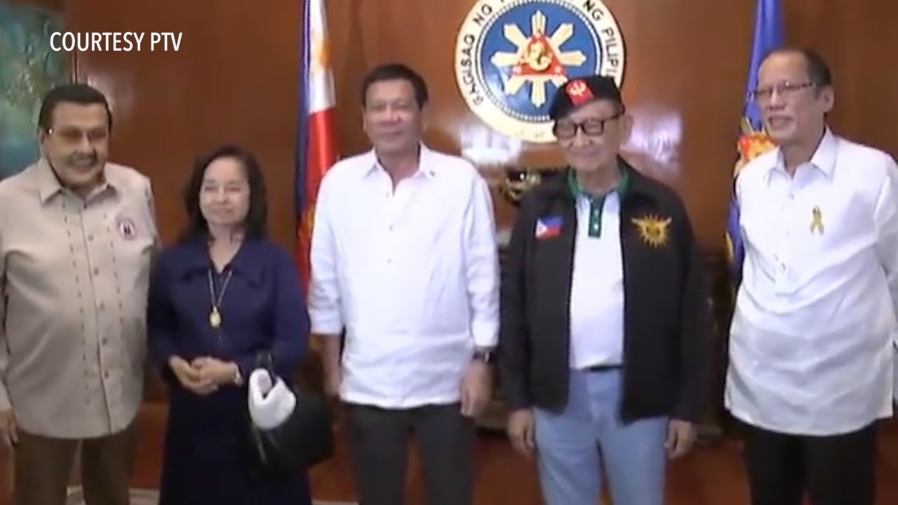 Former presidents and President Rodrigo Duterte meet at National ...
