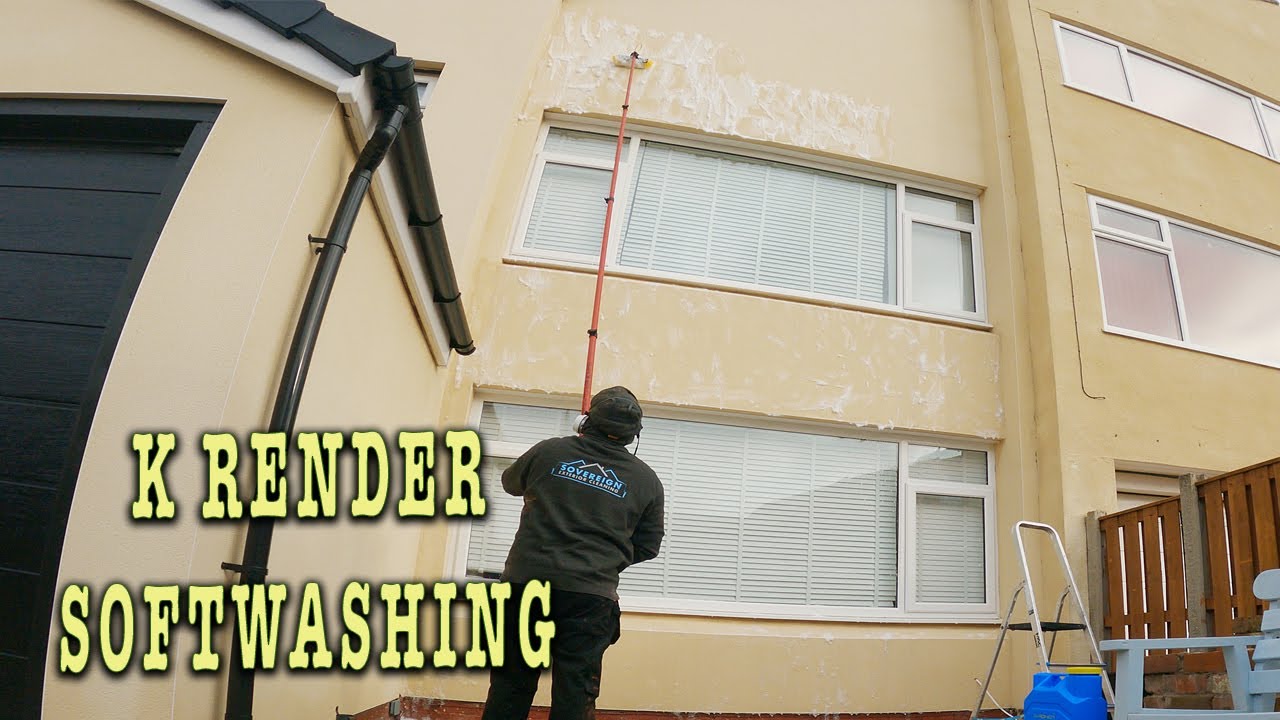SOFTWASHING K RENDER WITH A WATER FED POLE AND BACKPACK // Sovereign ...