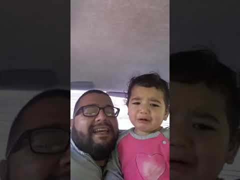 Annesini özleyen bebek