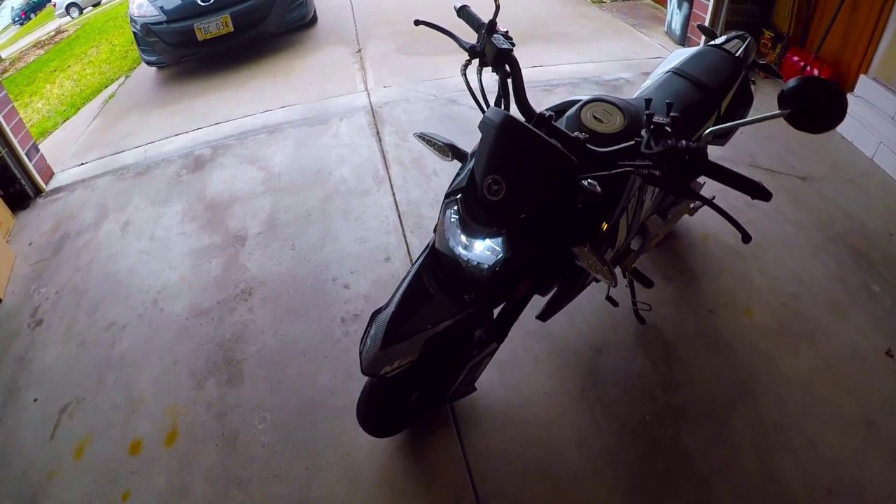 Motrac M5 125cc Super Moto First Impressions - YouTube