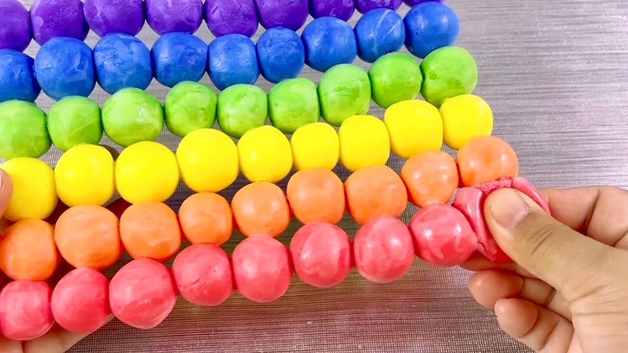 Clay cracking ASMR compilation #satisfying #asmrsounds #crunchyclay ...