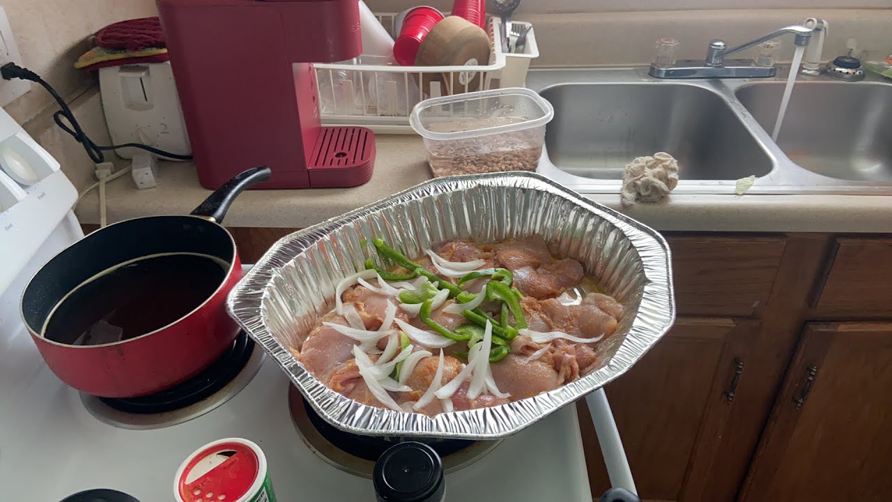 Cooking & Lifestyle with Tonya D… is making shrimp and grits! - YouTube