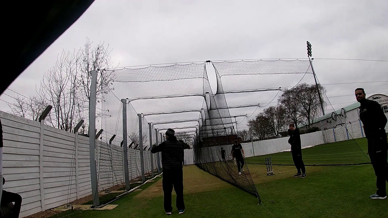 Ateeq Javid in the Outdoor Nets - YouTube