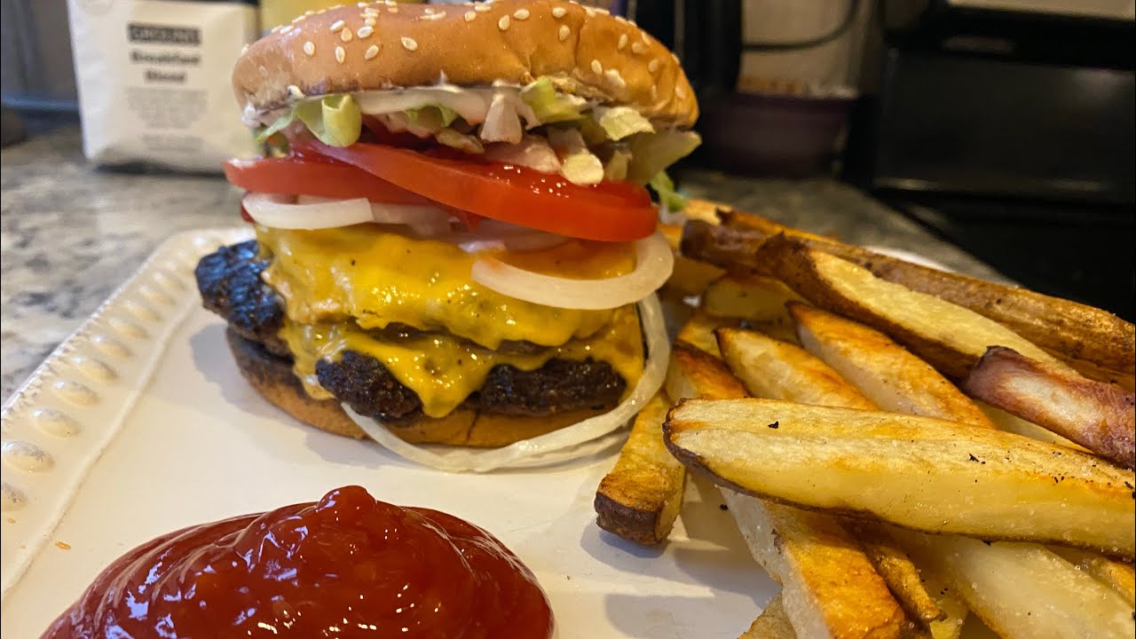 Masterbuilt 800 Gravity Series Griddle “Better than 5 Guys” Burgers ...