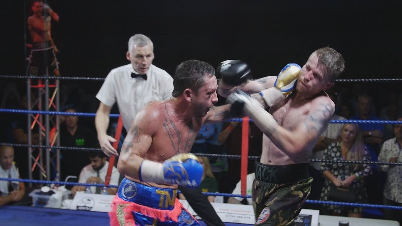 WBU World Title Fight - Benny May v Jack Thompson - Rounds 1-6 - Great ...