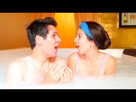 ABBIAMO LA PISCINA IN CAMERA!