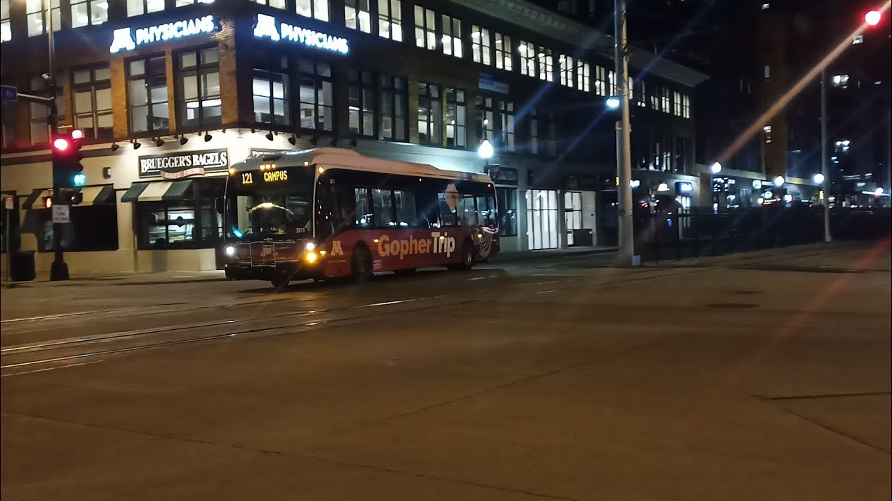 UMN 2008 Van Hool A300L 3811 On Rt 121 Campus Connector - YouTube