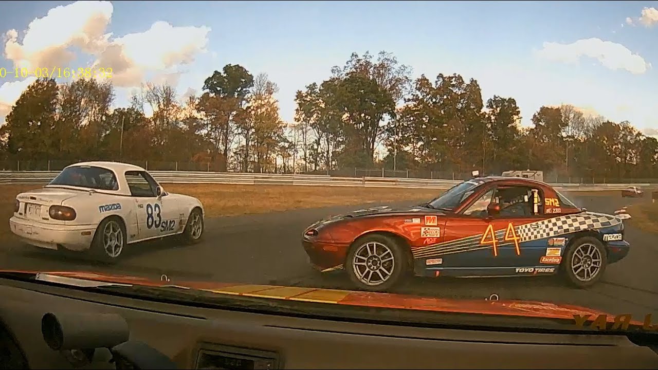 20201003 Group 6 Race 3 Lap 1 Turn 1 - YouTube