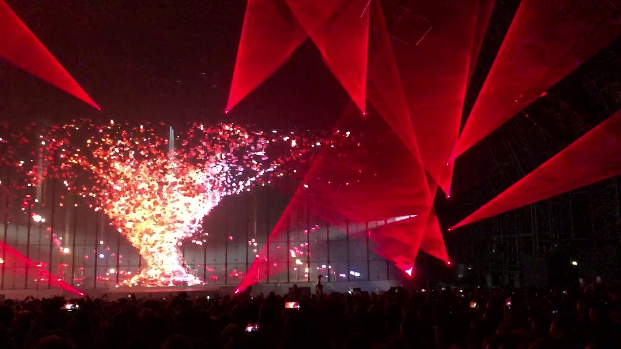 Pryda - Niton vs Mirage @ Creamfields 2018 Holo - YouTube