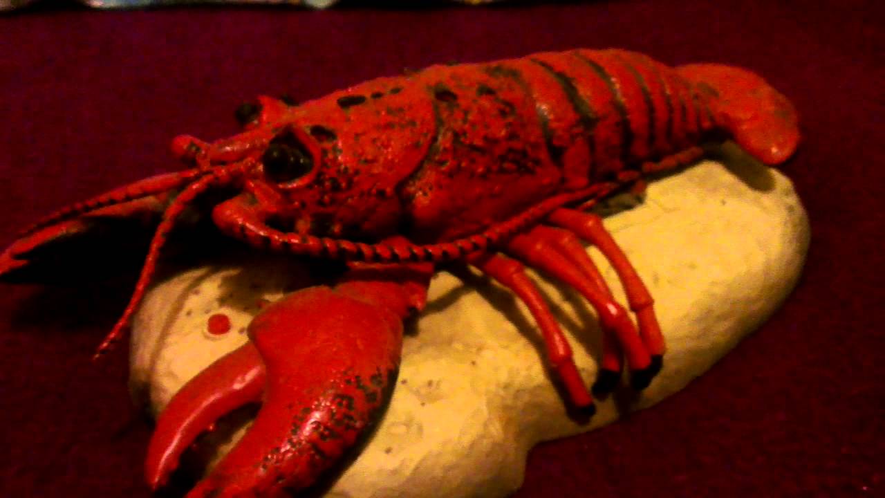 Creepy singing lobster part 1 - YouTube