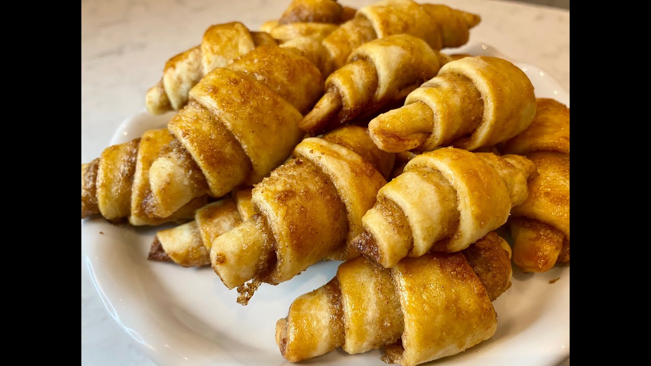 Cinnamon Crescent Cookies - YouTube