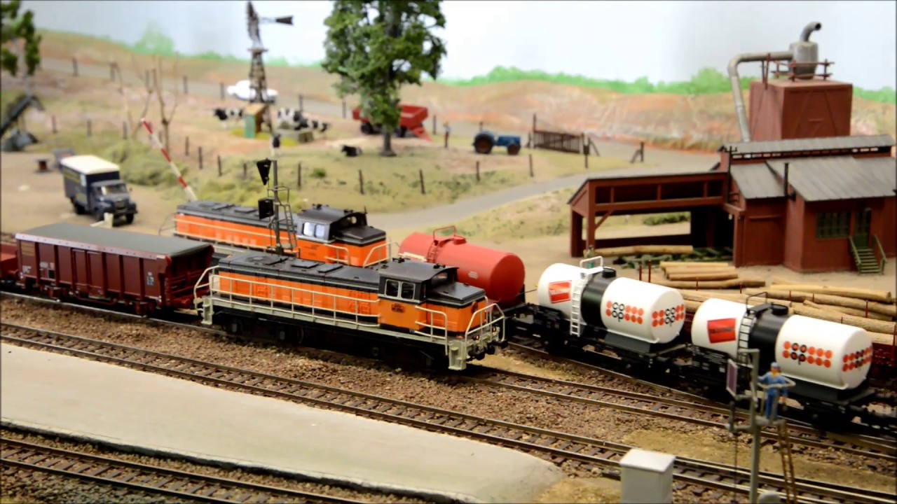 BB 63000 Roco DCC - YouTube