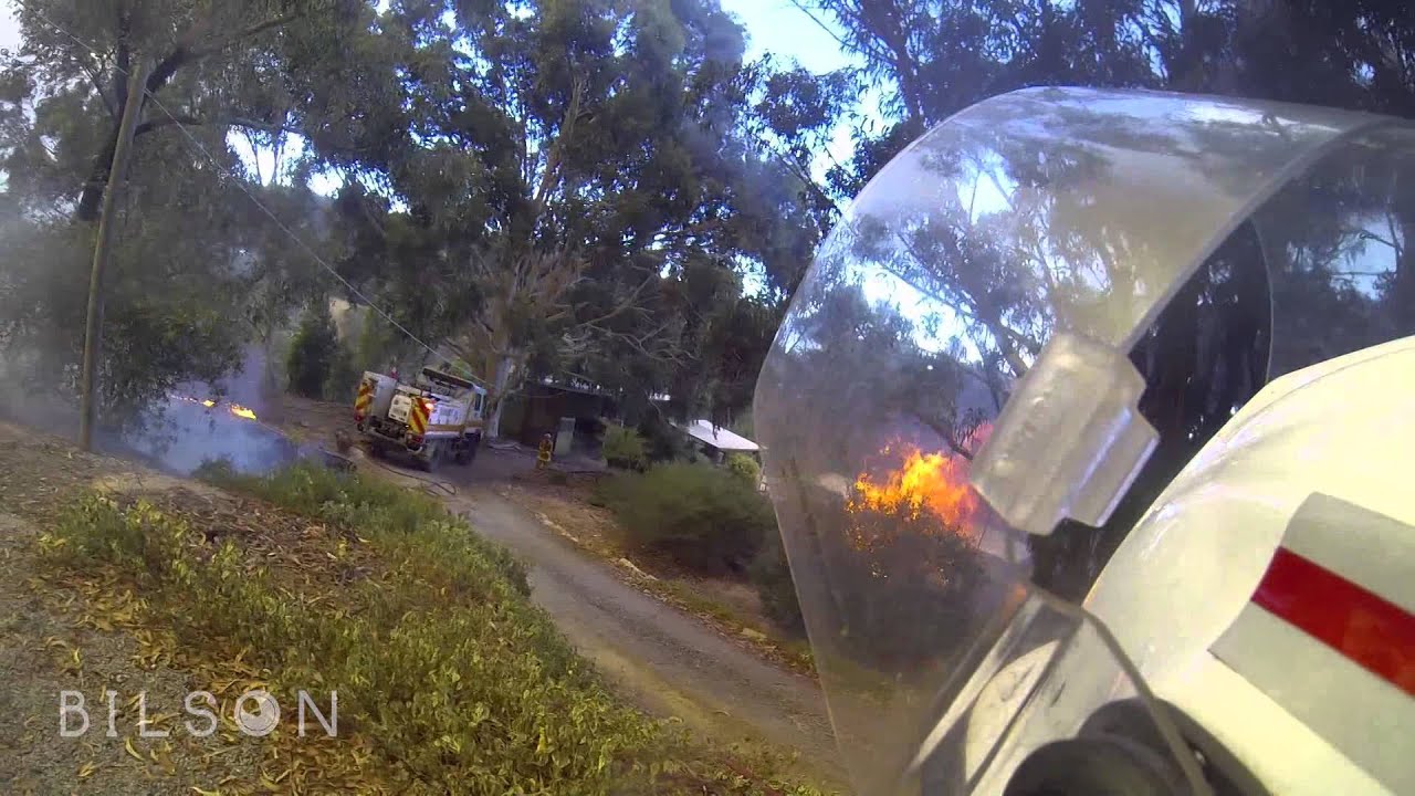 Inside the inferno (Sampson Flat Bushfire 2015) - YouTube