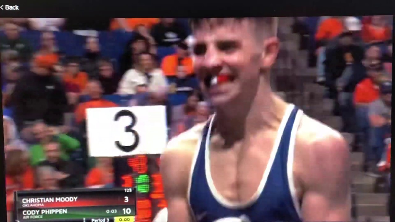 Cody Phippen (Air Force) vs Christian Moody (Oklahoma) 2020 Big 12 ...