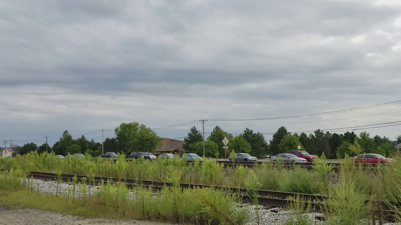 B38 at Midway, Indiana. - YouTube