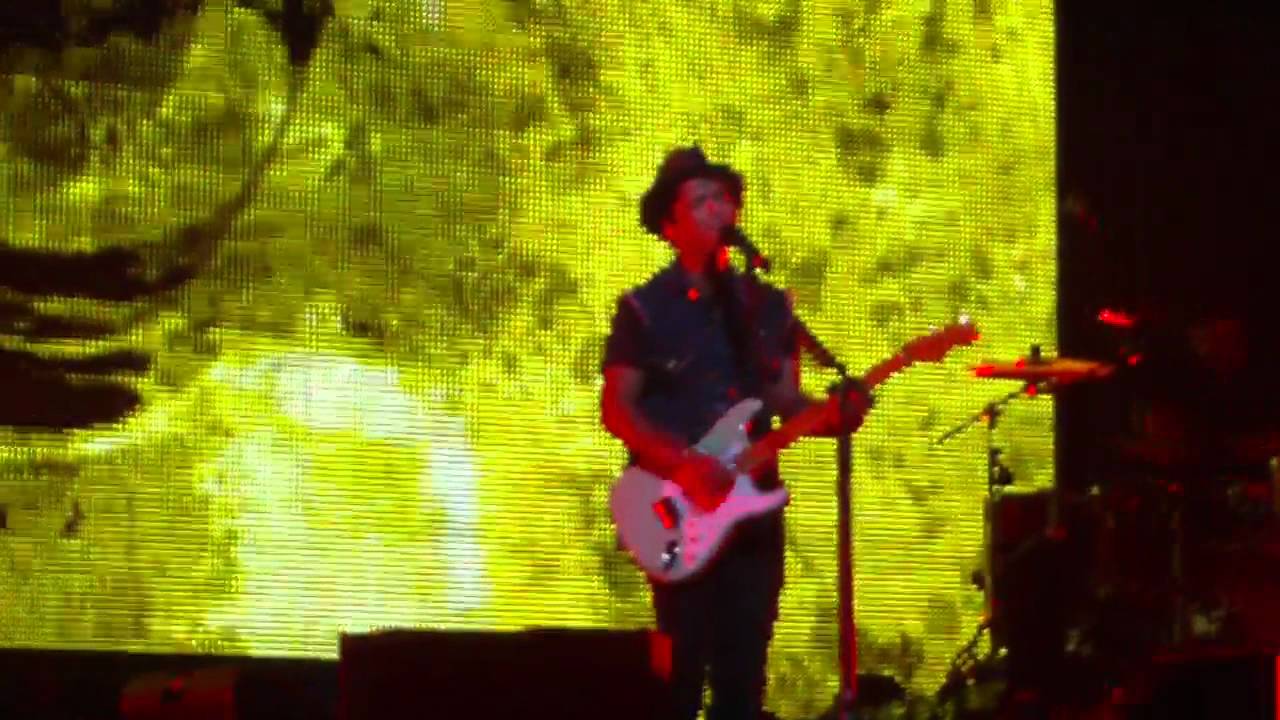 Bruno Mars LIVE! - Liquor Store Blues - YouTube