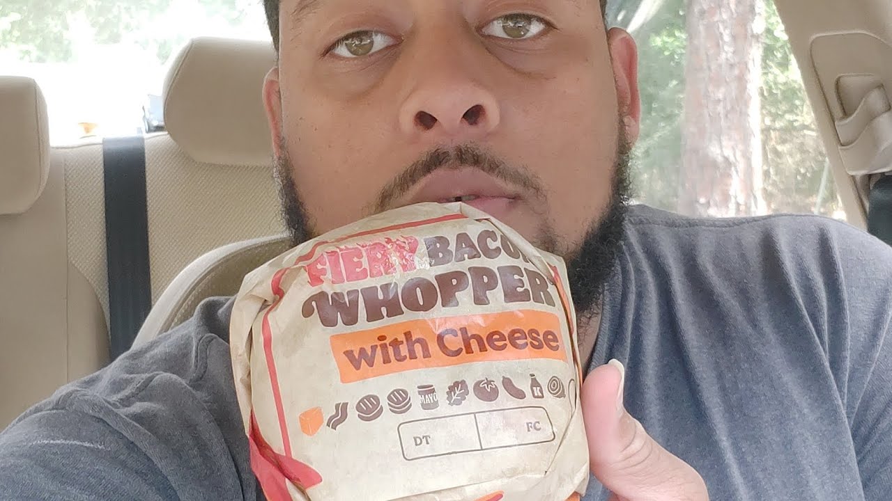 Burger King New Fiery Whopper #foodreview #burgerking - YouTube