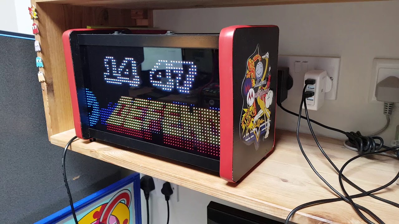 Multi Williams arcade clock using Raspberry pi and multi Williams ...