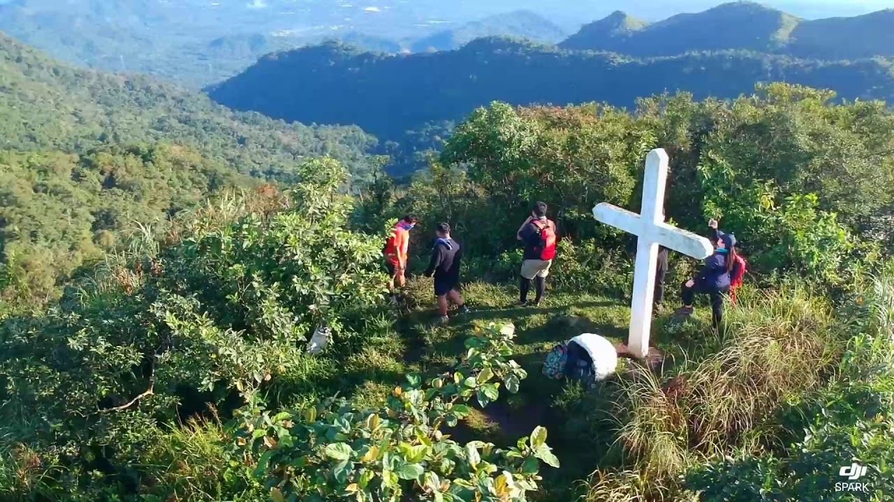 Mt. Manabu Sto Tomas Batangas - YouTube