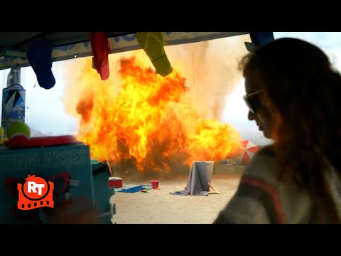 S.W.A.T. - Beach Bombing (S3E1) | Movieclips