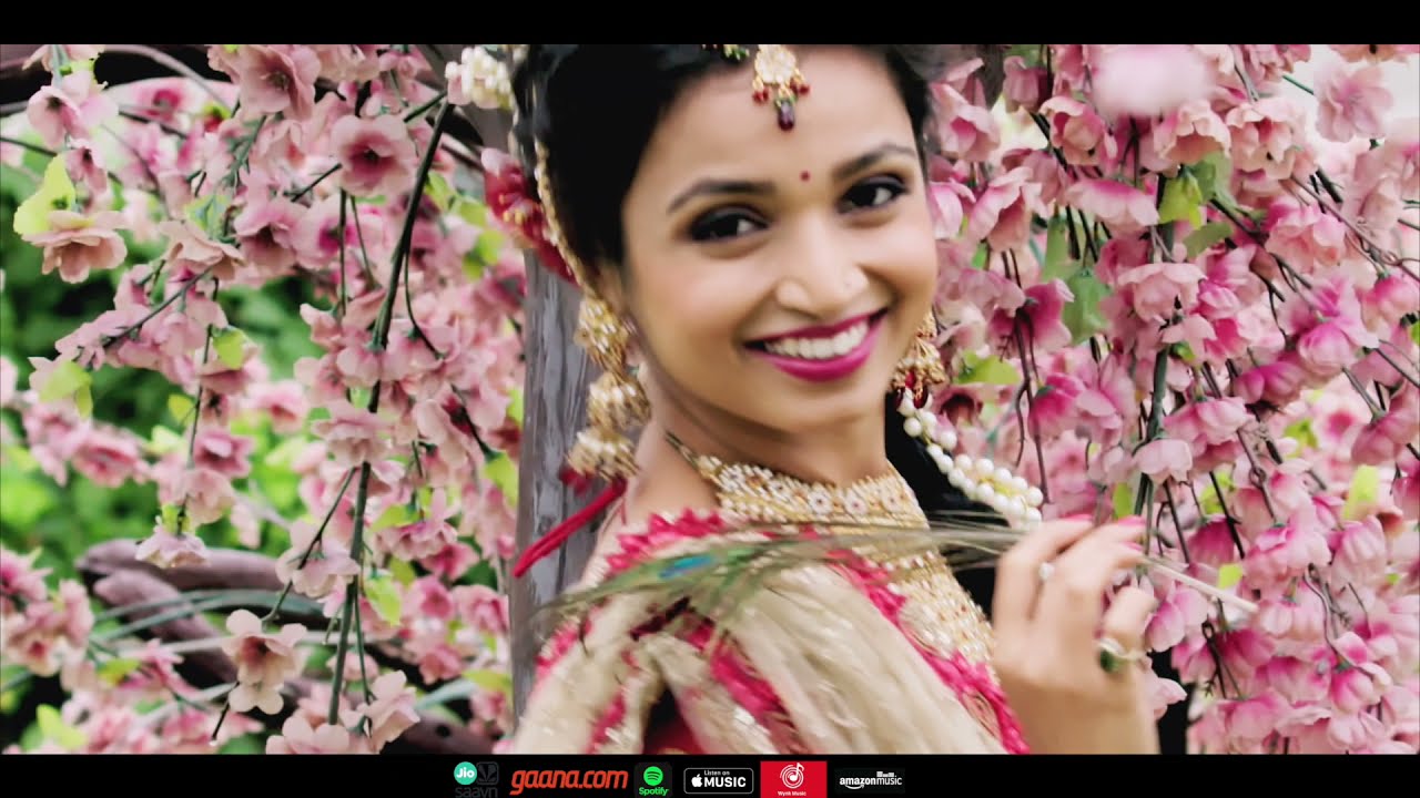 Mi Tujhi Radha Music Video HD | Vaishali Samant | Sagarika Music ...