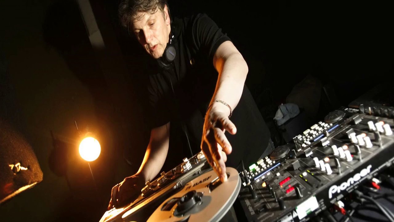 Greg Wilson @ Festival Portmeirion 6/19/14 - YouTube