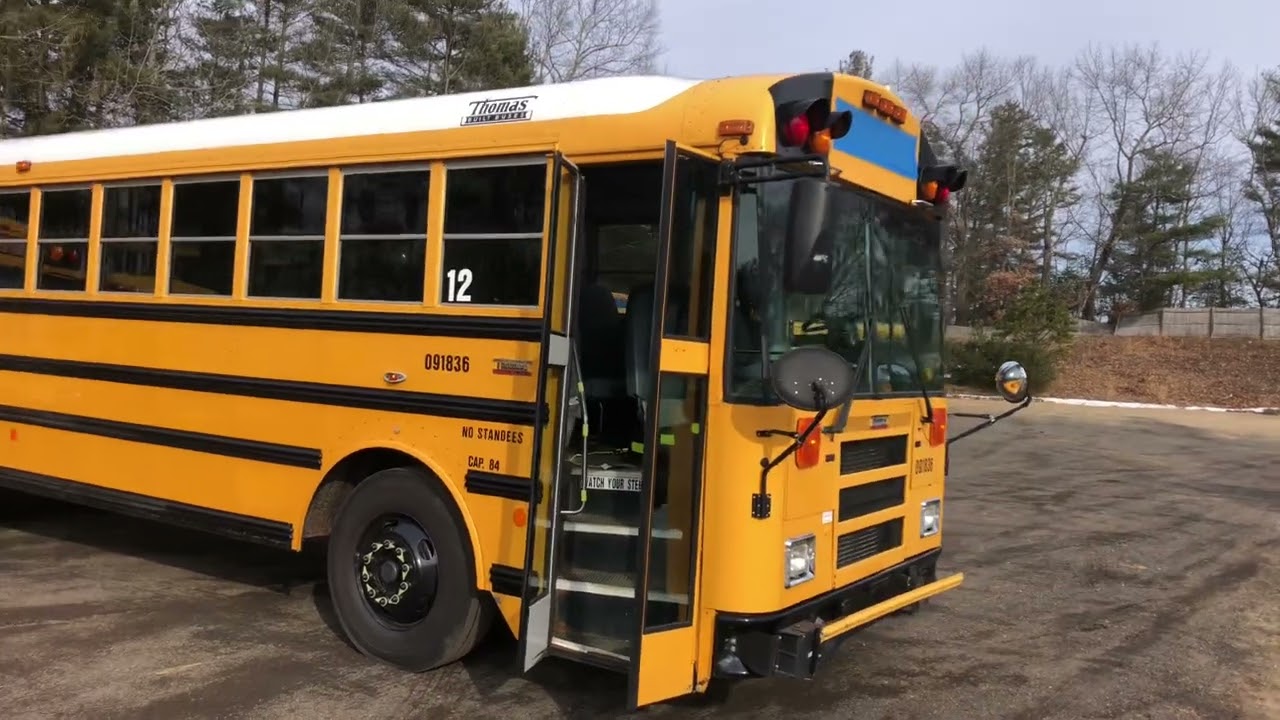 091836 2009 Thomas EF start up - YouTube