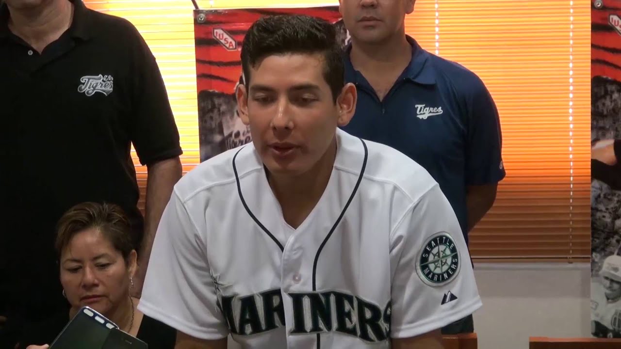 Miguel Gamboa es firmado por los Marineros de Seattle - YouTube