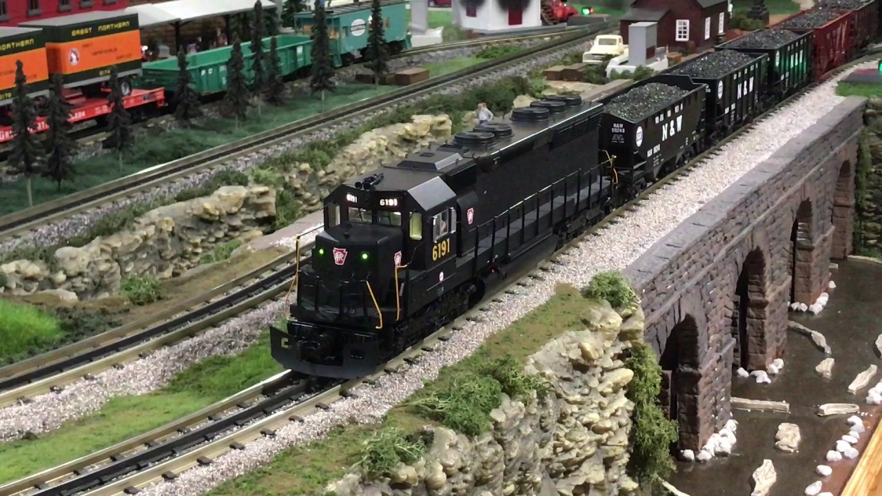 1966 PRR SD45 - YouTube