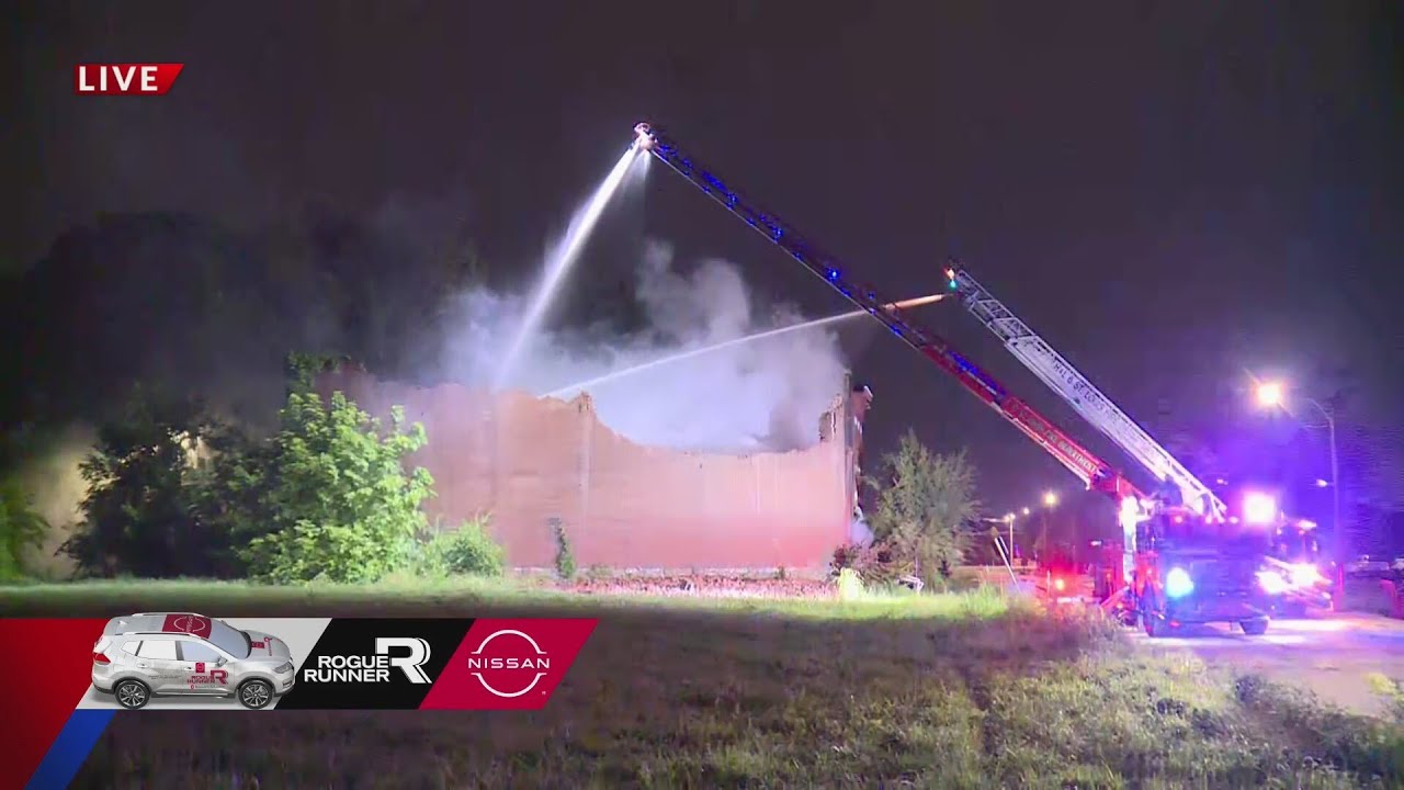 No injuries reported in north St. Louis fire - YouTube
