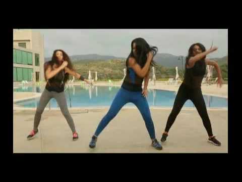 Booty shake . Zumba dance. - YouTube