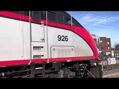 Caltrain 408 with 926 leading with it new rebuilt one at Burlingame - YouTube