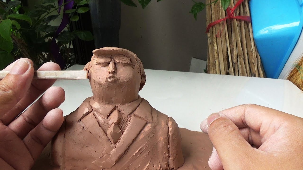 Sculpting Donald Trump, Super Easy Clay Craft DIY - YouTube