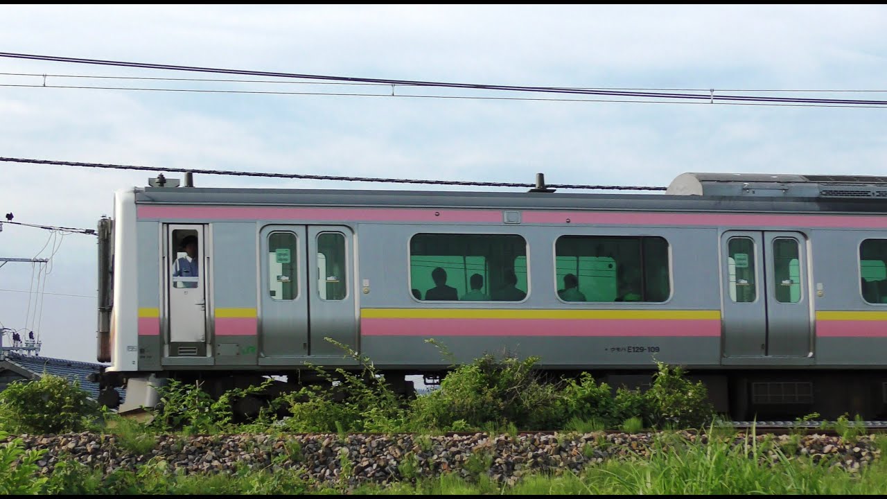 信越本線上り始発420M【4K】E129系A9編成 - YouTube