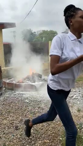 #cabin crew fire fighting - YouTube