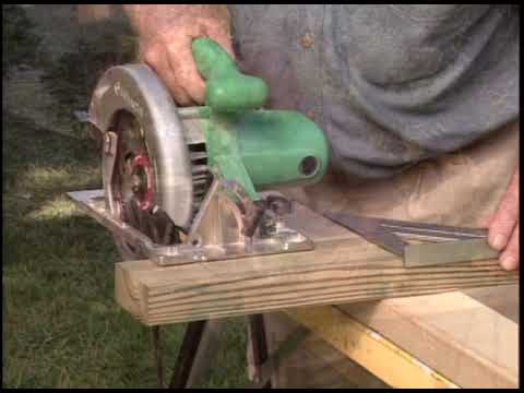 How to Make Accurate Cross Cuts with a Circular Saw - YouTube