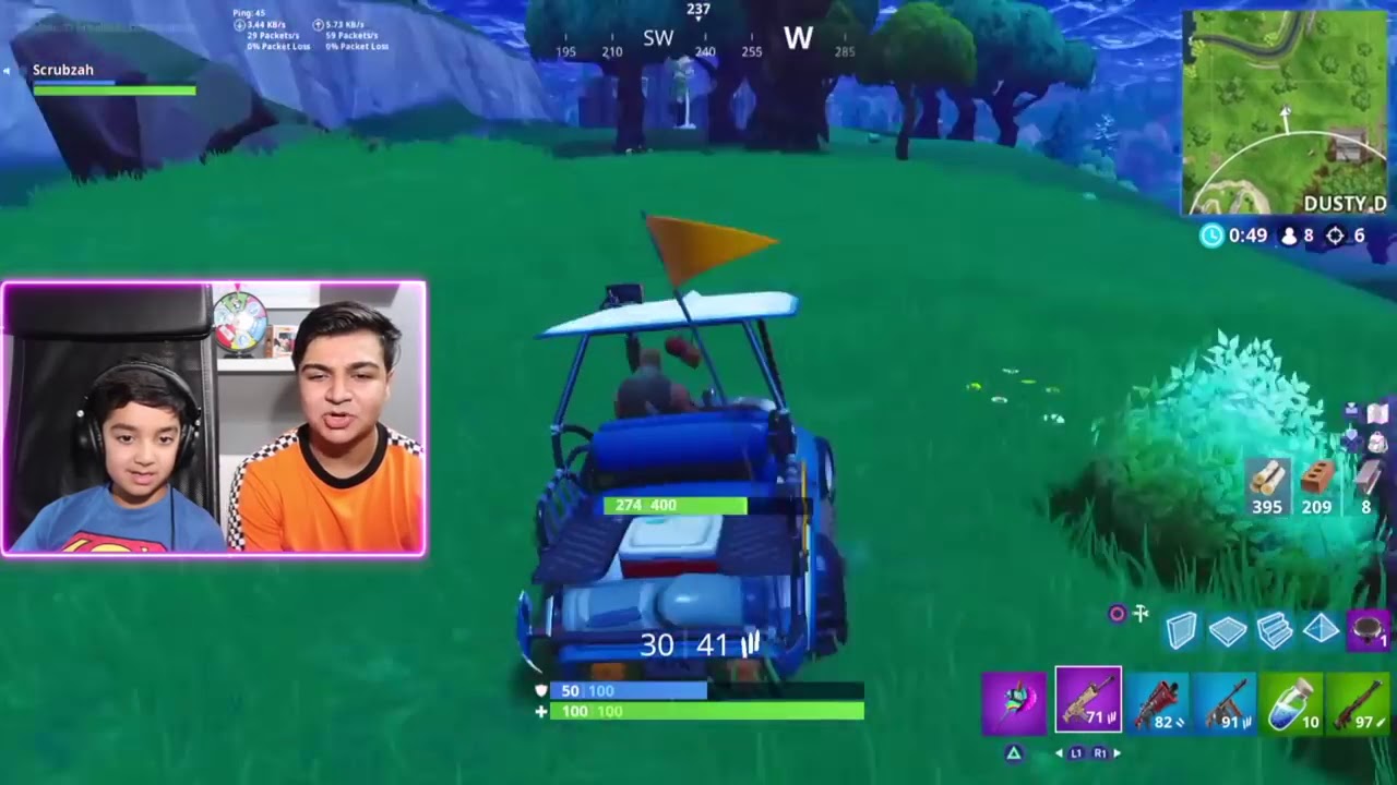 Scrubzah! I GAVE MY 6 YEAR OLD LITTLE BROTHER 1 IPHONE FOR EVERY KILL ...