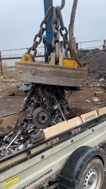 Как работает магнит на базе по приему металлолома Прием вторсырья