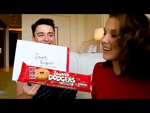 noah schnapp farting for 15 seconds