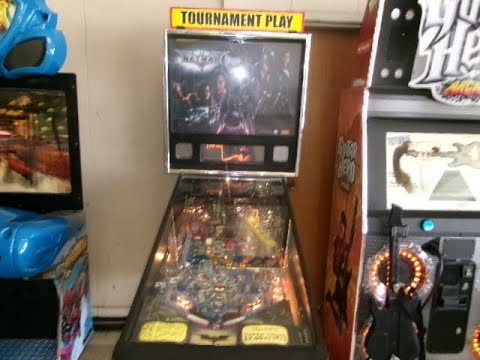Delta East Batman Pinball Machine - YouTube