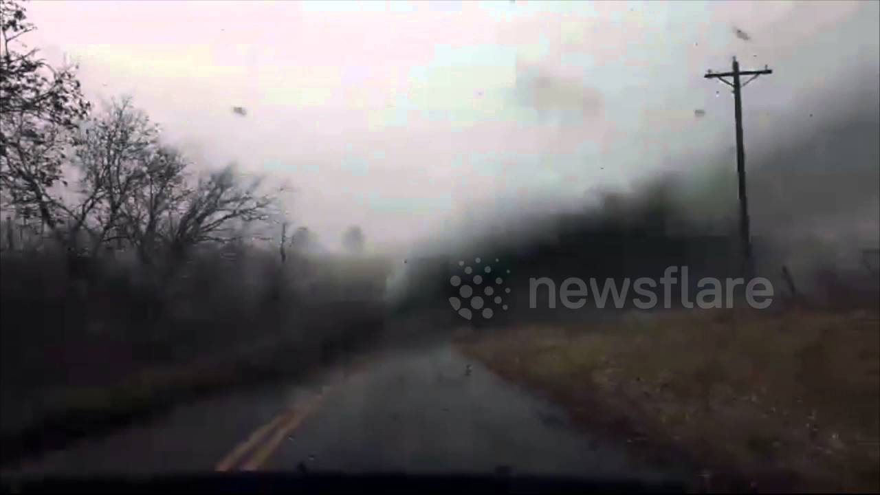 Scary Encounter With Strong Winds - YouTube
