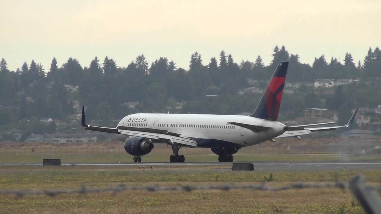 Delta Air Lines N686DA 757-200 Landing Portland Airport (PDX) - YouTube