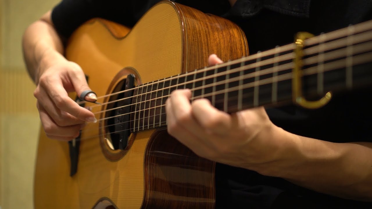 It's a song that makes you feel lonely when you listen to it - YouTube