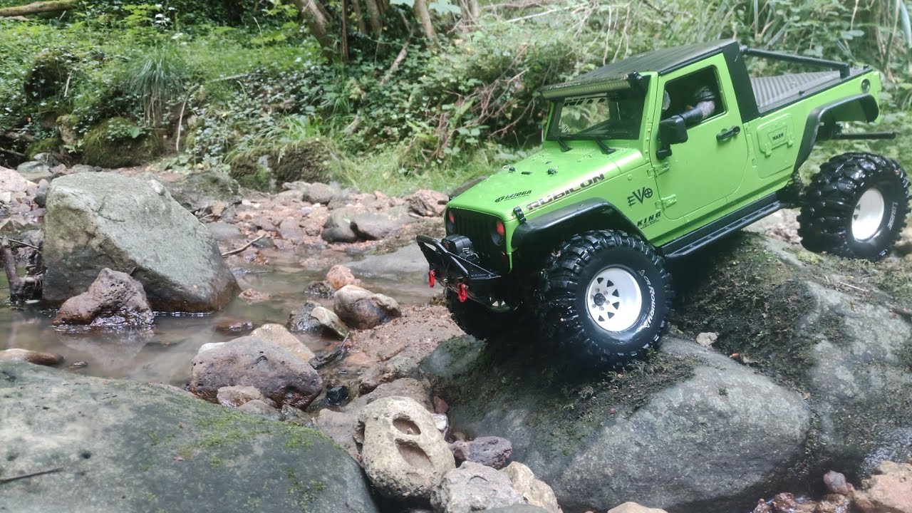 ELEMENT RC ENDURO / JEEP RUBICON / 1/10 RC SCALE CRAWLER - YouTube