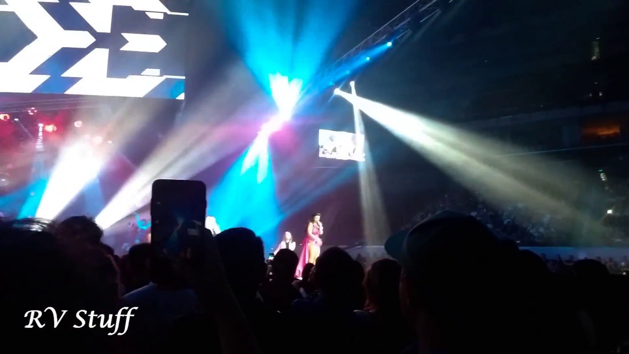 Regine Velasquez - R3.0 Concert (1st Night) Part 7 - YouTube