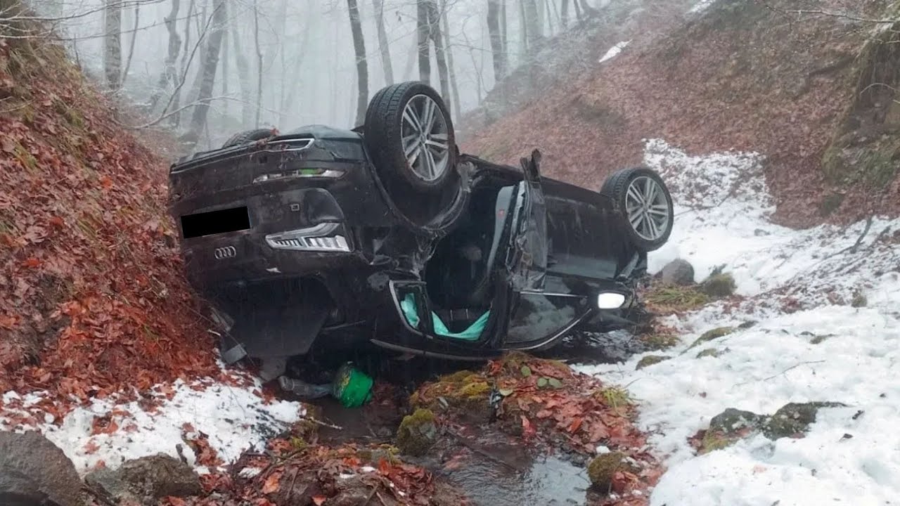 Epic 4x4 Off Road Fails Compilation 2025 😱💥 | Mud, Snow & Extreme Terrain Gone Wrong! - YouTube