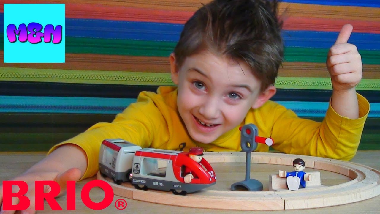 Train Jouet BRIO TGV jouet vidéo pour les enfants Matarebeli Satamasho ...