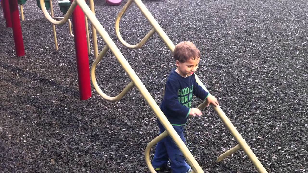 Brian & Papai no Park 3 - YouTube